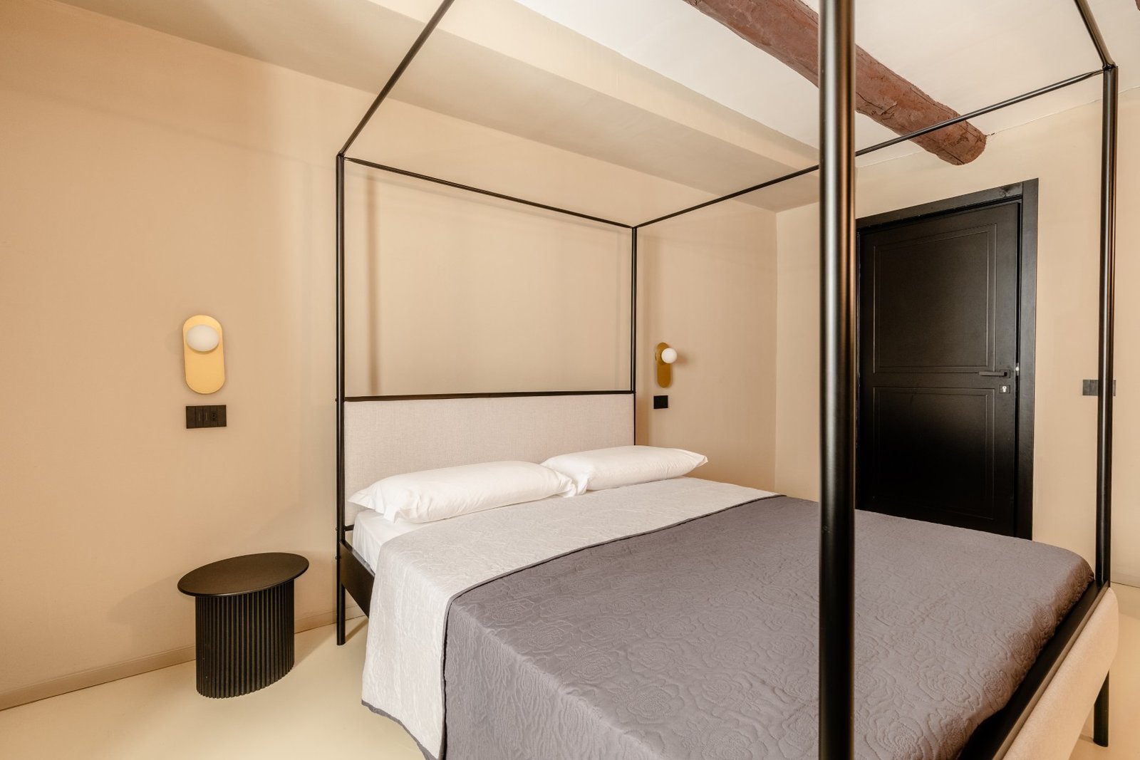 The Neapolitan B&B a Palazzo Carafa della Spina | Nel Cuore Sacro del ...